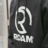 RDAM® Rotterdam Hoodie AntracietRDAM® | Iconic Wit op Antraciet | Hoodie